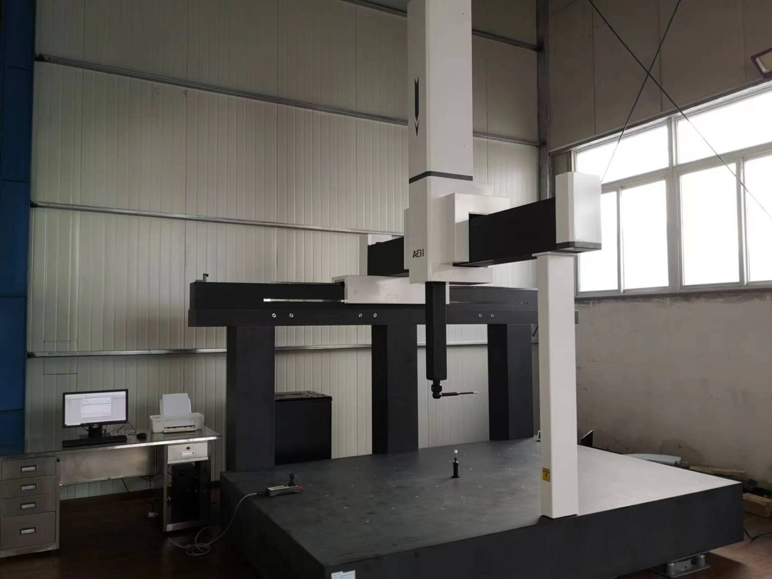 AEH Metrology Daisy 686 – Máy đo tọa độ CMM nhỏ gọn, chính xác và tiết ...